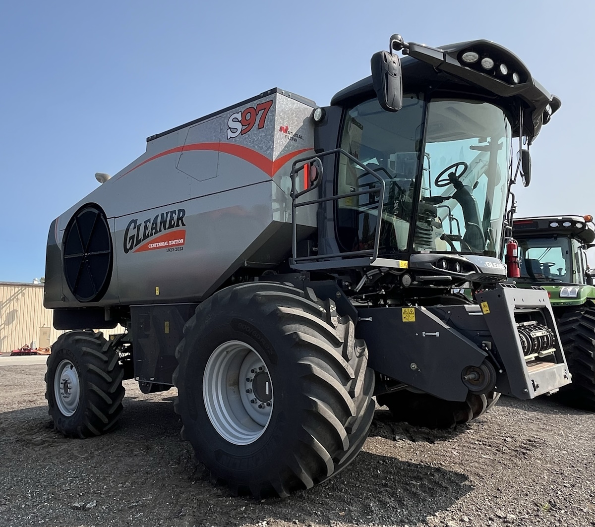 2023 GLEANER S97 COMBINE - KS and IA Ag Equipment Dealer | LDI